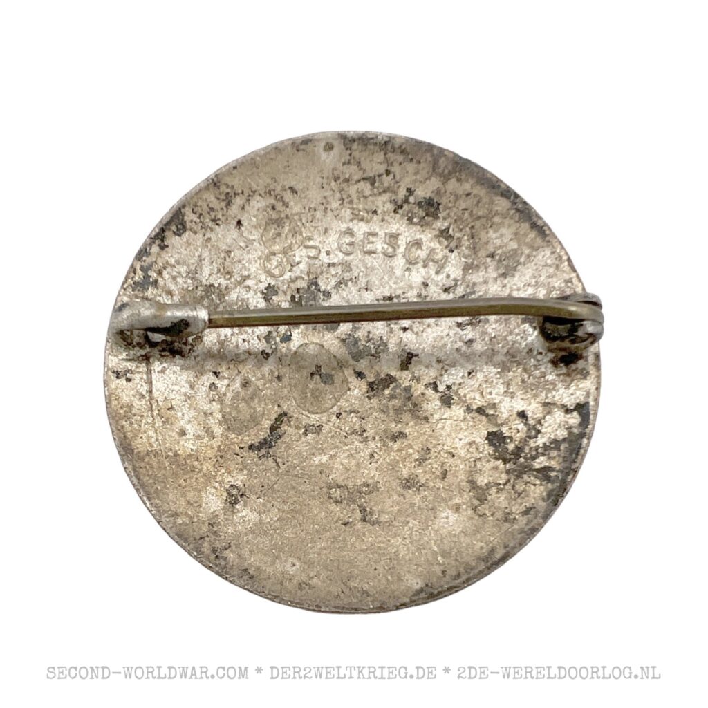 Duitse Rode Kruis Helferin badge te koop